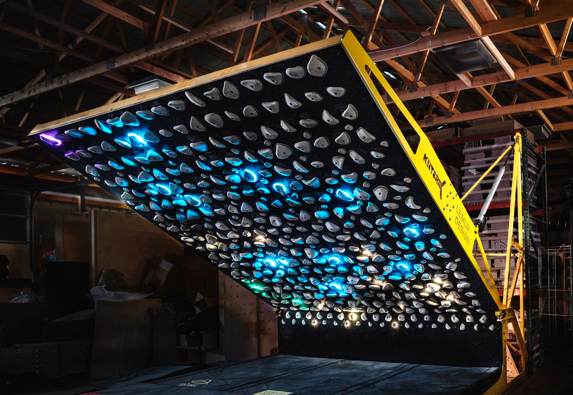 What Makes Us Premium - Flow Bouldering